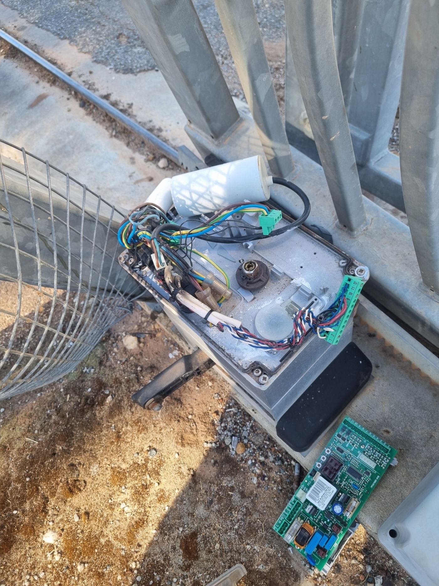 Wamia Muchea Truck Impact Case Study - Heavy-duty Industrial Gate ...